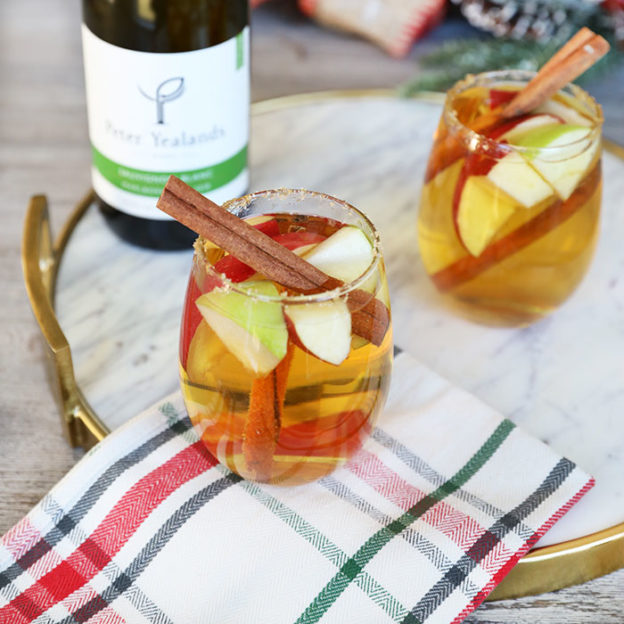Spiced Apple Sangria Recipe - The Southern Thing